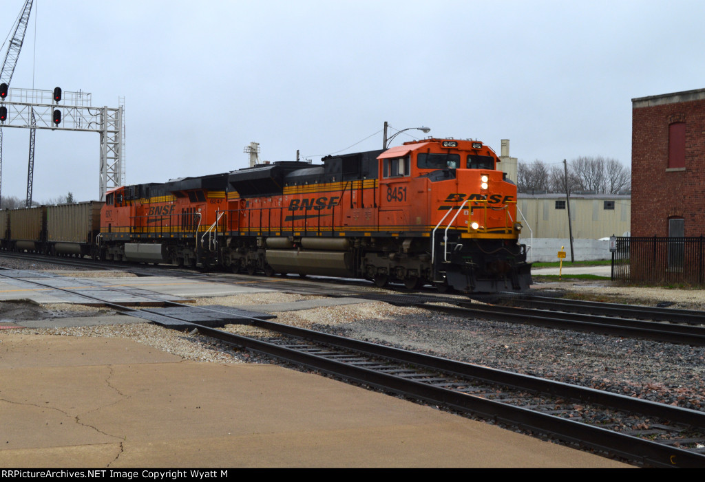 BNSF 8451 and 6247